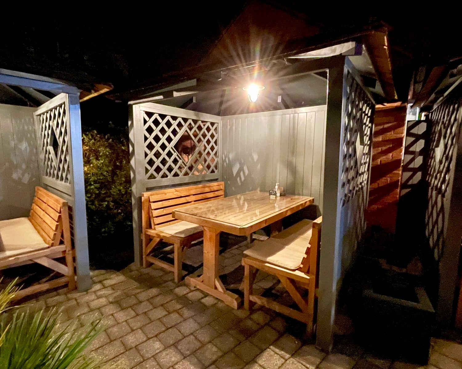 The Painted Hampton Arbour - 6 Seat Arbour with Benches & Table ...